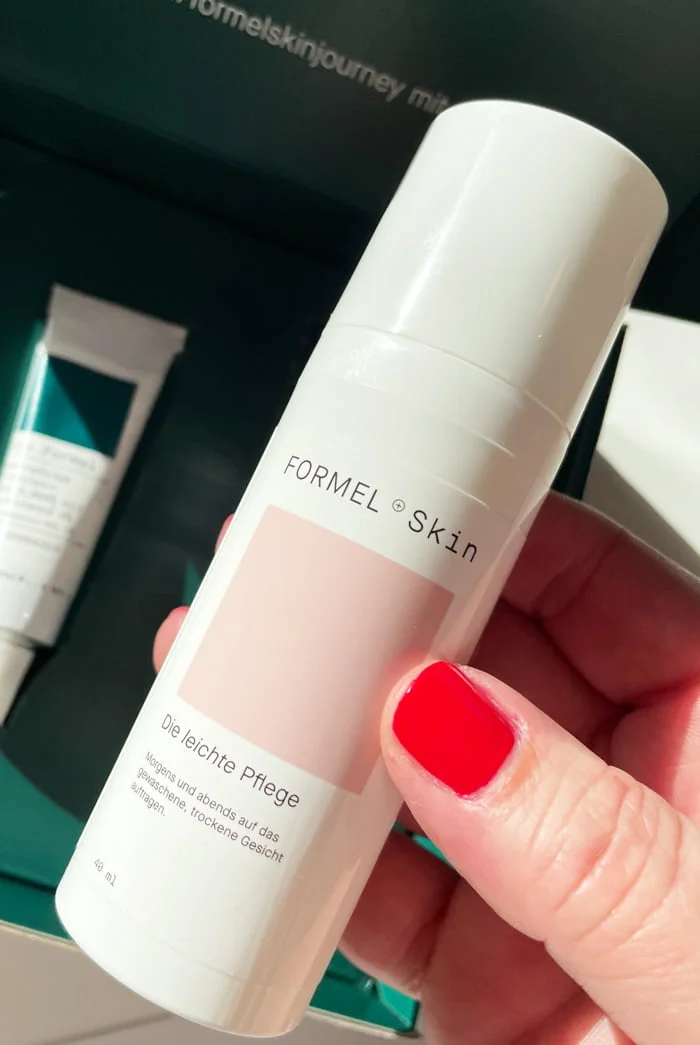 FORMEL Skin: Die individualisierte Dermatologen-Hautpflege im Test